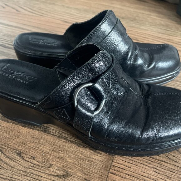 b.o.c. | Shoes | Boc Black Leather Clogs Size 7 | Poshmark